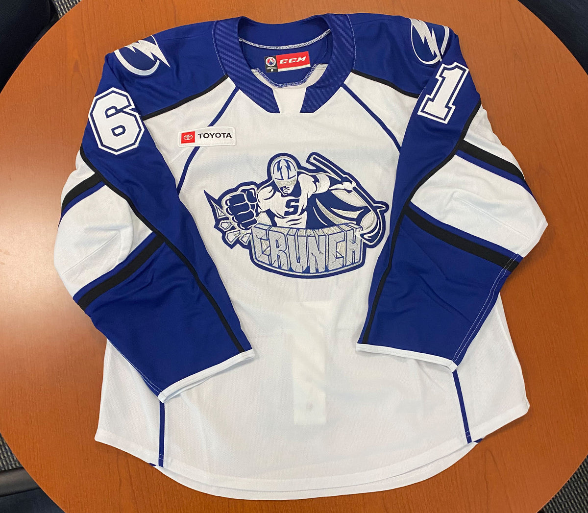 #61 Milo Roelens White Jersey - 2023-24 – Syracuse Crunch Official Team ...