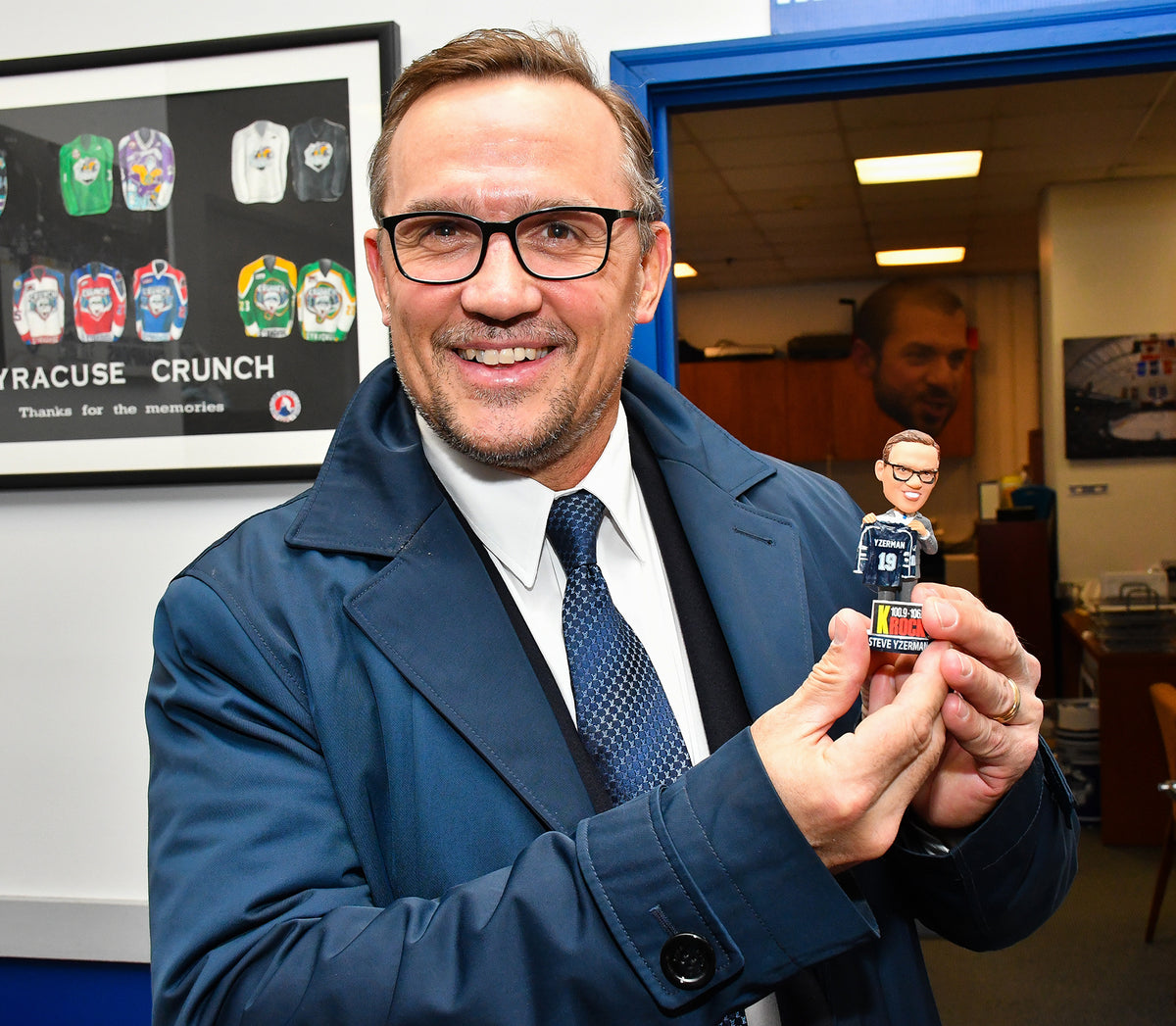 #19 Steve Yzerman Bobblehead – Syracuse Crunch Official Team Store